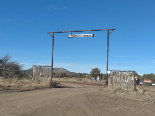 LINDA LEDUC - ARIZONA COUNTRY REAL ESTATE - Seligman, AZ - Yelp