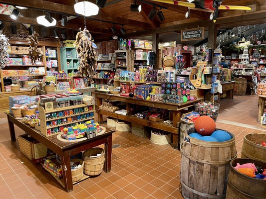 THE VERMONT COUNTRY STORE - Updated November 2025 - 188 Photos & 114 ...