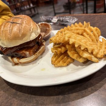 ROUTE 60 BARBECUE MARKET - Updated October 2025 - 176 Photos & 169 Reviews - 1622 Richmond Rd ...