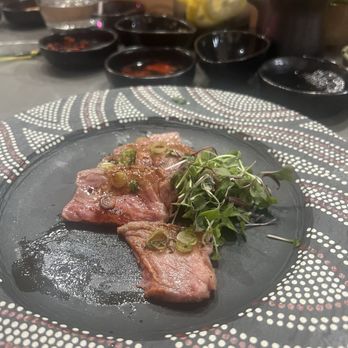 SUSHI TABLE - Updated December 2025 - 217 Photos & 105 Reviews - 811 ...