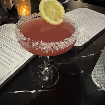 RUBYS & ROSES RESTAURANT - Updated April 2025 - 1347 Photos & 527 ...