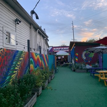 THE ICE BOX ARCADE - Updated December 2024 - 110 Photos & 42 Reviews ...