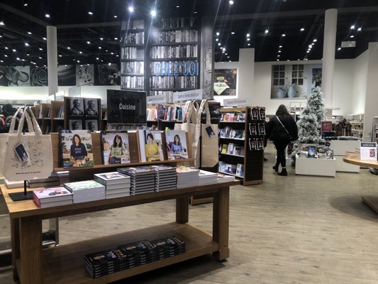 INDIGO - Updated January 2026 - 777 Boulevard le Corbusier, Laval ...