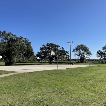 SPRINGHEAD PARK - Updated October 2025 - 18 Photos - 3410 Nesmith ...