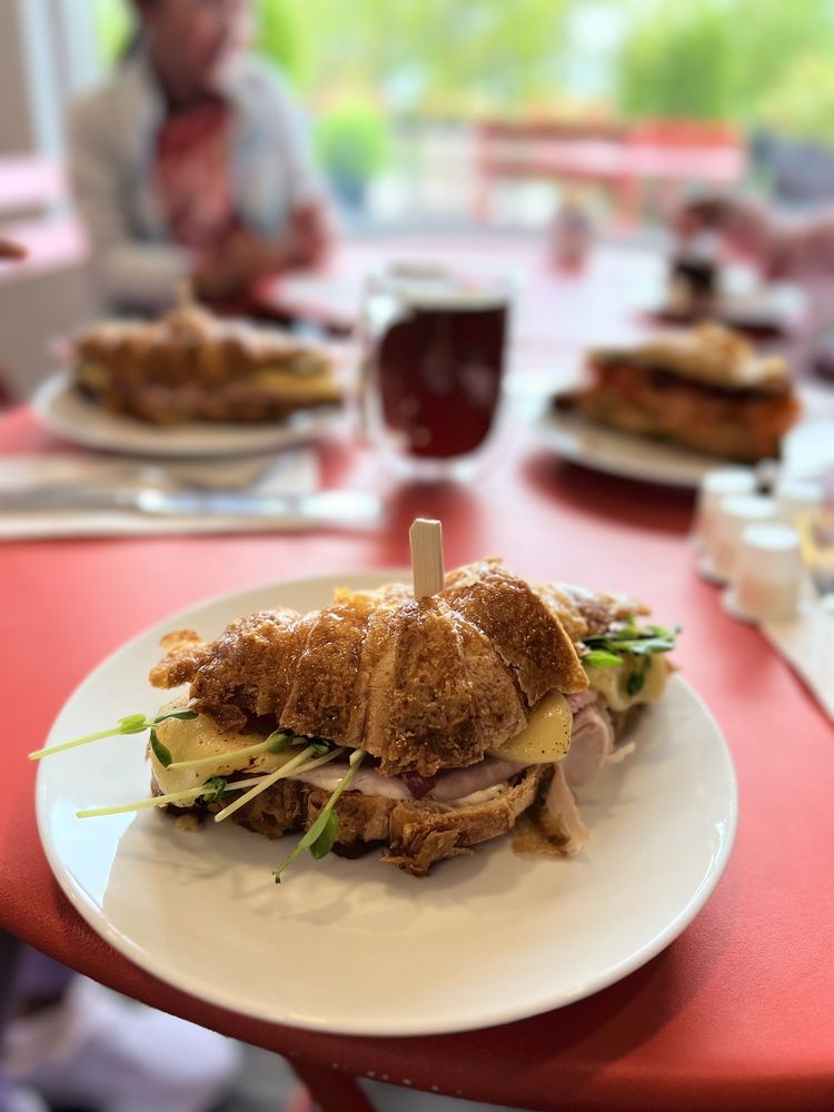 RED GANACHE - Updated November 2024 - 27 Photos & 18 Reviews - 5592 ...