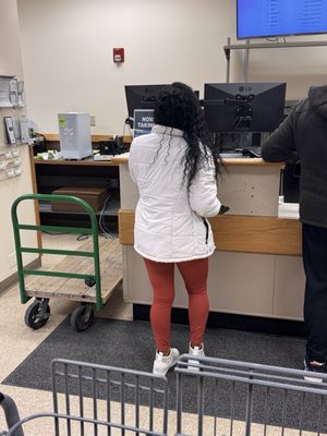 MICRO CENTER - Updated January 2026 - 82 Photos & 237 Reviews - 32800 ...