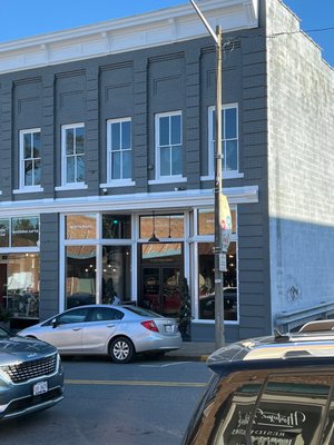 MAIN STREET TAVERN - Updated December 2024 - 42 Photos & 31 Reviews ...