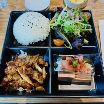 HELLO TEMAKI - Updated March 2025 - 898 Photos & 212 Reviews - 9261 ...