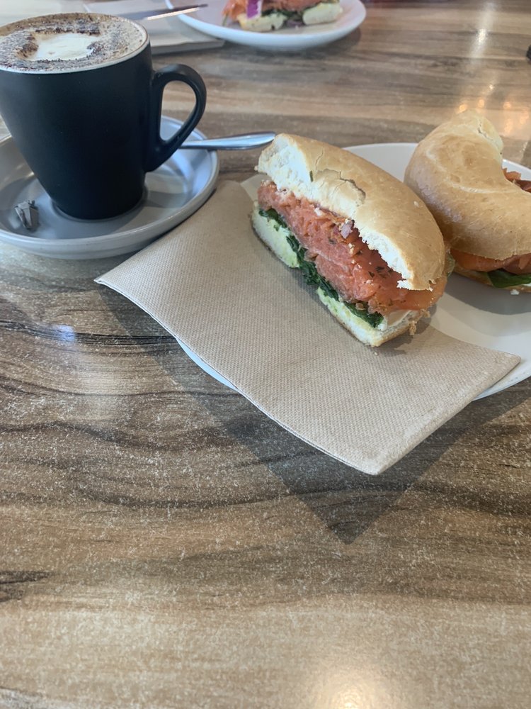 THE LONG MACC BAR CAFE - 235 Milleara Rd, Keilor East Victoria ...