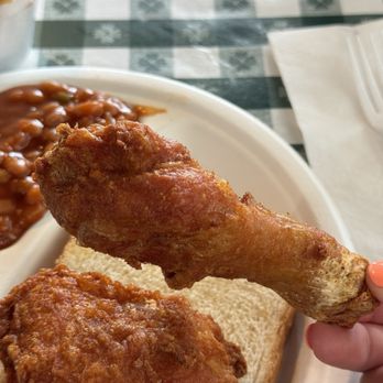 GUS’S WORLD FAMOUS FRIED CHICKEN - CAMELBACK - Updated April 2025 - 194 ...