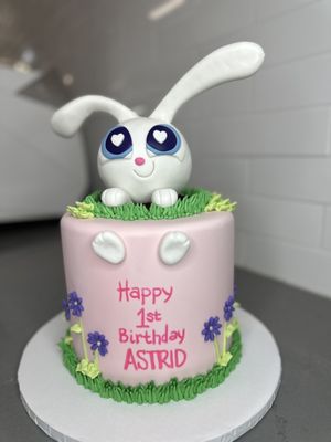 THE CAKE QUEEN & COFFEE BAR - Updated April 2025 - 5589 Photos & 394 ...