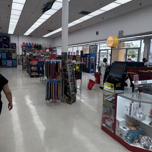 GENERAL DISCOUNT - Updated December 2025 - 26 Photos & 32 Reviews ...