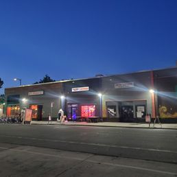 ASTROID BURGERS & WINGS - Updated July 2025 - 130 Photos & 48 Reviews ...