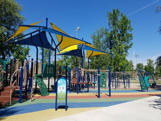 TARZANA RECREATION CENTER - Updated August 2024 - 26 Photos & 19 Reviews - 5665 Vanalden Ave ...