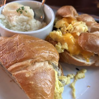 CRAFT GRILL BREAKFAST CLUB - Updated June 2025 - 86 Photos & 58 Reviews ...
