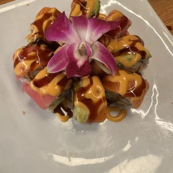 WILD GOJI REVOLVING SUSHI & BAR - Updated May 2025 - 1951 Photos & 1340 ...