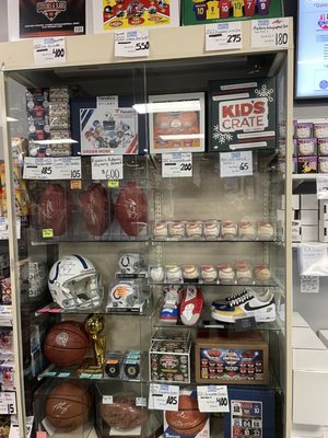 INDY CARD EXCHANGE - Updated December 2025 - 29 Photos & 24 Reviews ...