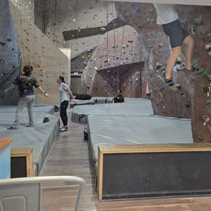 BURBANK PARK DISTRICT FUSION RECPLEX - Updated July 2025 - 6100 W 85th ...