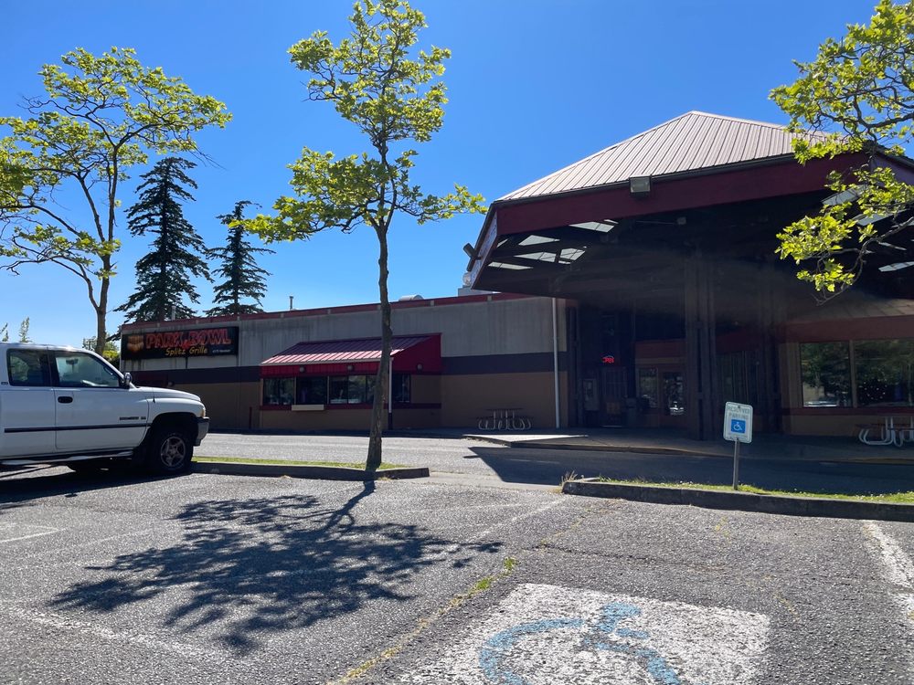 PARK BOWL & SPLITZ GRILLE - 38 Reviews - 4175 Meridian St, Bellingham ...