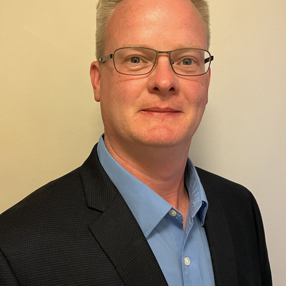 Andrew Guillot's Instagram, Twitter & Facebook on IDCrawl