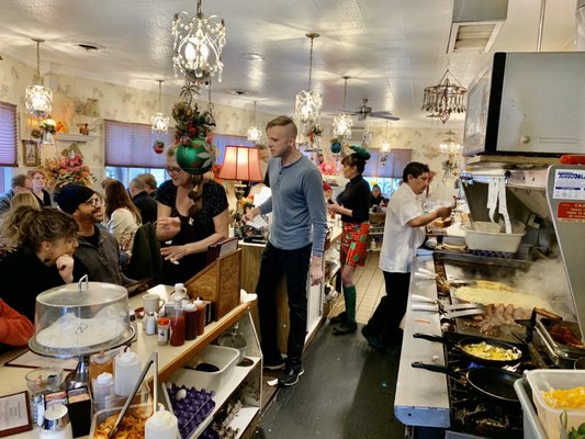 CAMEO CAFE - 496 Photos & 568 Reviews - 8111 NE Sandy Blvd, Portland ...