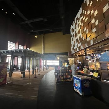 AMC HOUSTON 8 - Updated December 2025 - 216 Photos & 646 Reviews - 510 ...