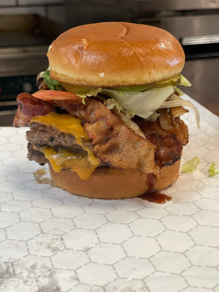 BIG DEAL BURGER - Updated December 2025 - 11 Photos - 2525 Wycliff Ave ...