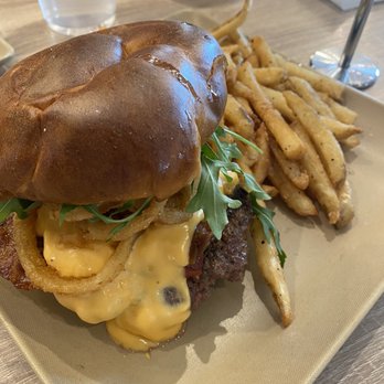 VALLEY BISTRO - 445 Photos & 208 Reviews - 4520 Valley Rd, Enola ...