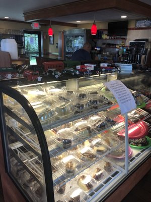 RED HOOK DINER - Updated August 2024 - 27 Photos & 80 Reviews - 7329 S ...