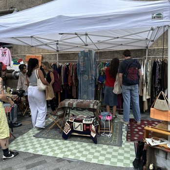 BROOKLYN FLEA - Updated September 2025 - 221 Photos & 53 Reviews - 80 ...