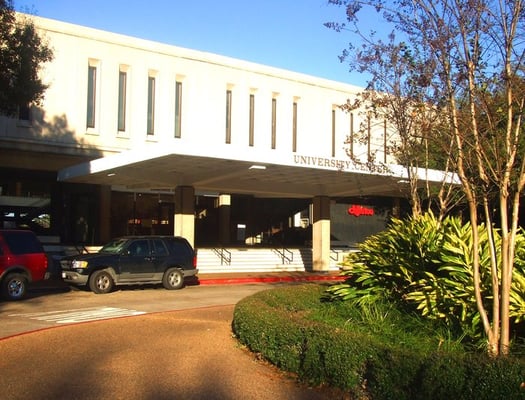 UH STUDENT CENTER GAMES ROOM - Updated March 2025 - 17 Photos & 11 ...