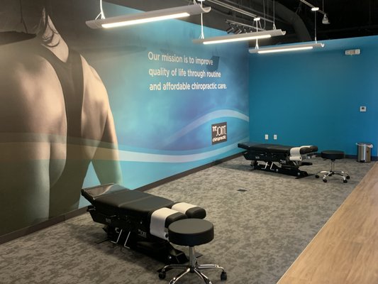 THE JOINT CHIROPRACTIC - Updated November 2024 - 31 Photos - 3484 W Wedington Dr, Fayetteville ...