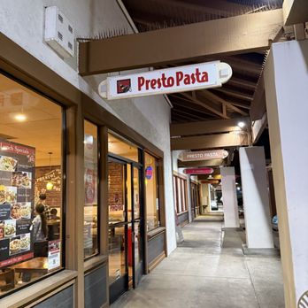 PRESTO PASTA - Updated December 2025 - 212 Photos & 287 Reviews - 5722 ...