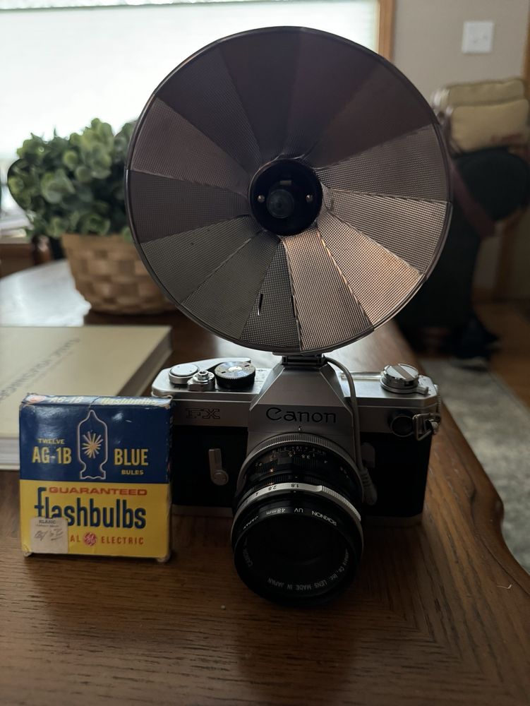 THE SHUTTERBUG - Updated August 2024 - 30 Reviews - 3932 Commercial St S, Salem, Oregon ...