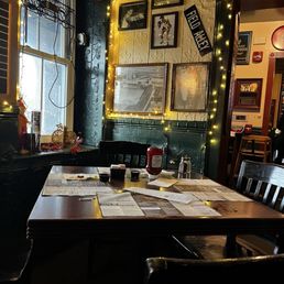 P.J. WHELIHAN’S PUB + RESTAURANT - ALLENTOWN - Updated December 2025 ...