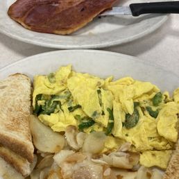 RED SQUIRREL - Updated June 2025 - 96 Photos & 94 Reviews - 8227 ...