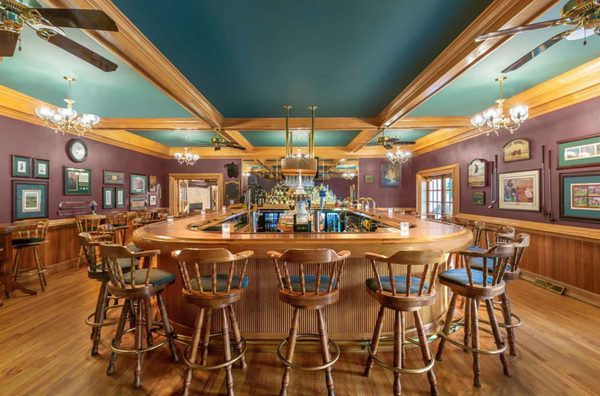 BOUNDARY WATERS SPORTS BAR & GRILL - Updated August 2025 - N16800 ...