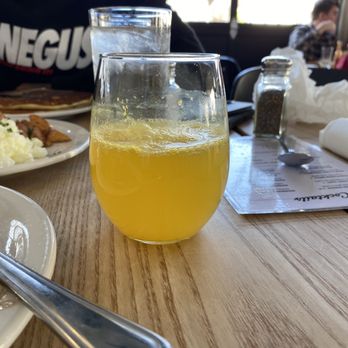 MAGPIE DINER - Updated December 2025 - 255 Photos & 198 Reviews - 85 ...