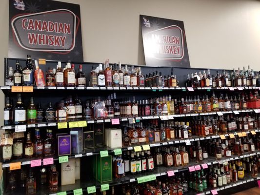HOLLYWOOD BEVERAGE AND LIQUOR - 65 Photos & 120 Reviews - 3028 NE Sandy ...