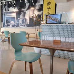 HELLO DUMPLING - Updated April 2025 - 530 Photos & 573 Reviews - 1146 ...