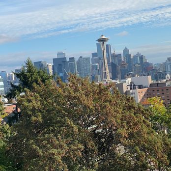 KERRY PARK - 1975 Photos & 1019 Reviews - 211 W Highland Dr, Seattle ...