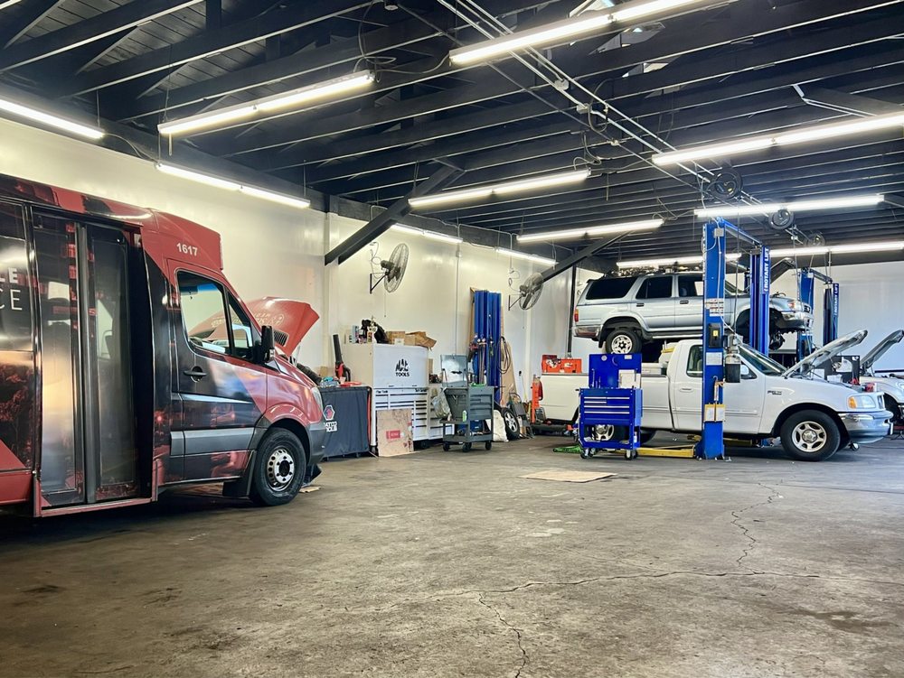 MJ AUTOMOTIVE REPAIR AND ELECTRIC - Updated October 2025 - 851 E 12th ...