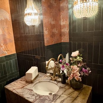 PRELUDE - Updated September 2025 - 102 Photos & 34 Reviews - 707 W 10th ...