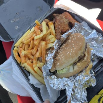 WINGS GUYS - Updated October 2025 - 14 Photos - 3188 W Northside Dr ...