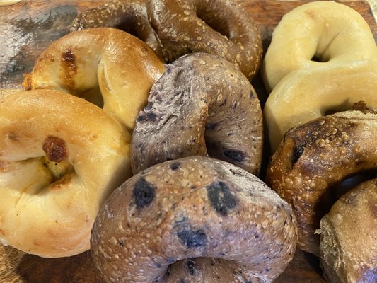 THE GREAT CANADIAN BAGEL - Updated March 2025 - 34 Photos - 1053 Simcoe ...