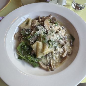 NIZZA - Updated November 2024 - 775 Photos & 972 Reviews - 630 9th Ave ...