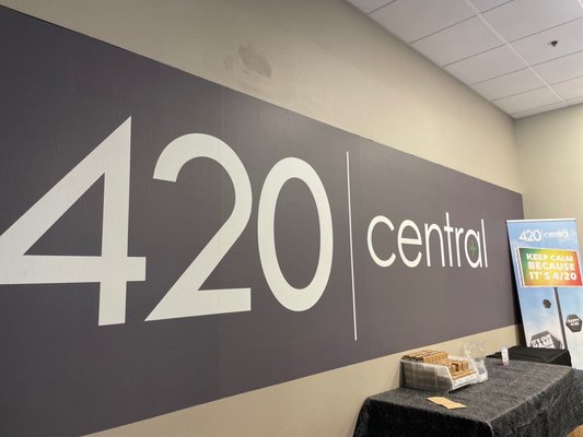 420 CENTRAL - Updated December 2025 - 481 Photos & 672 Reviews - 420 W ...