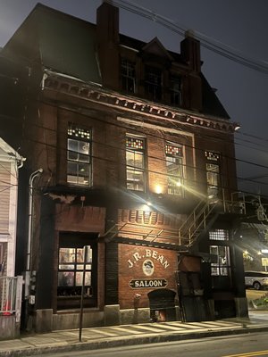 JUDGE ROY BEAN SALOON - Updated October 2025 - 155 Photos - 142 Reviews ...