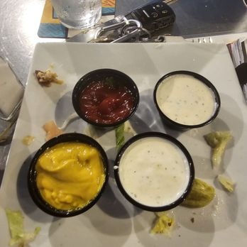 CHEERS BAR & GRILL PUYALLUP - Updated December 2025 - 13 Photos & 28 ...