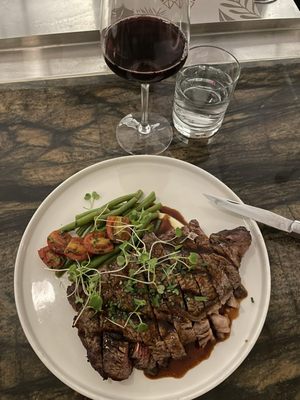 TWH SOCIAL - Updated December 2025 - 24 Photos & 36 Reviews - 1 King ...